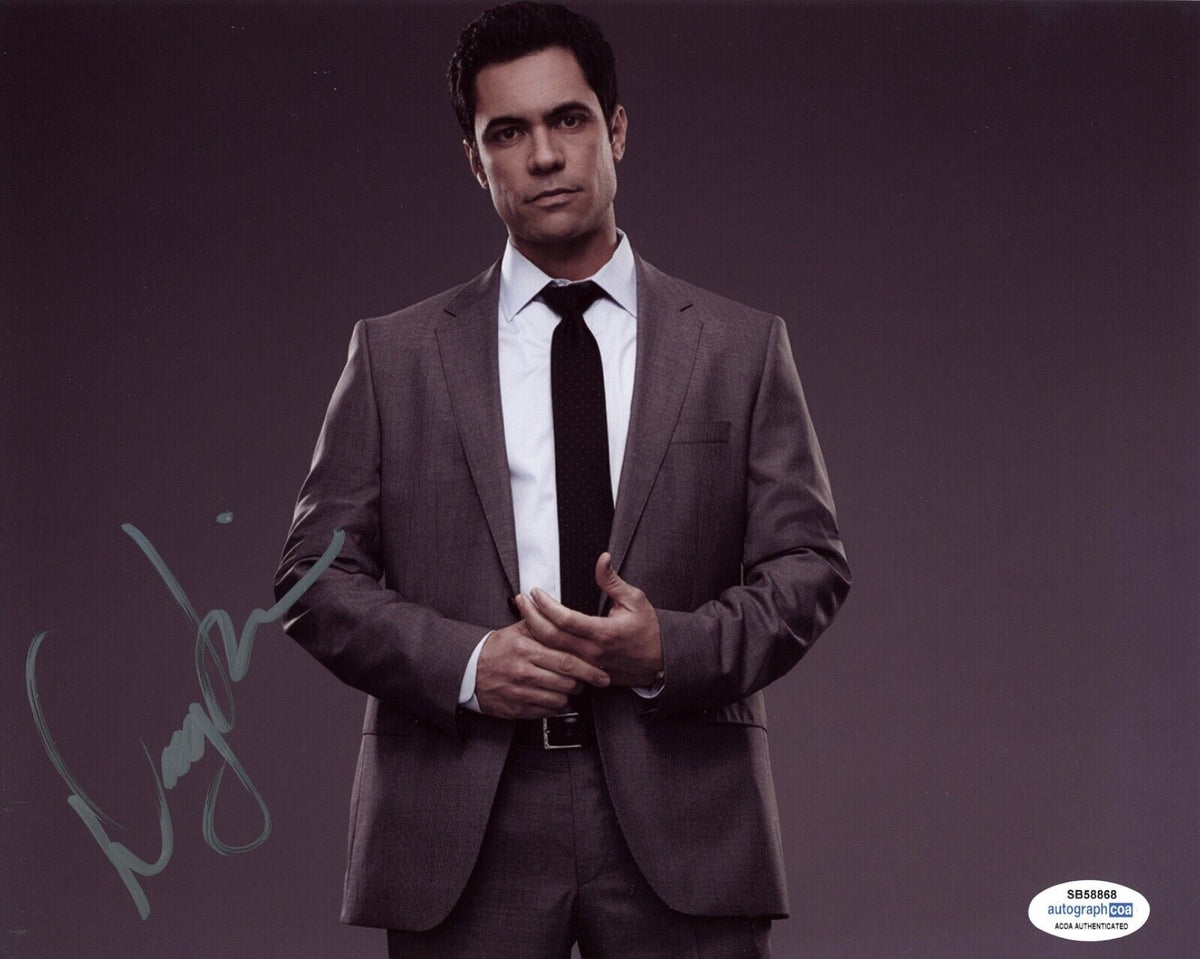 DANNY PINO Signed Autograph 8x10 Photo LAW & ORDER: SVU COLD CASE Acto ...
