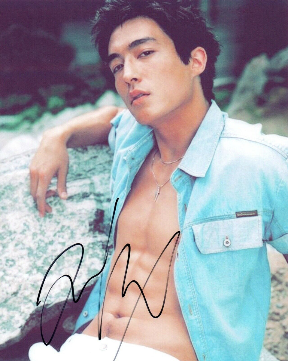 Daniel Henney Signed Autograph 8x10 Photo Criminal Minds Hot Shirtless ...