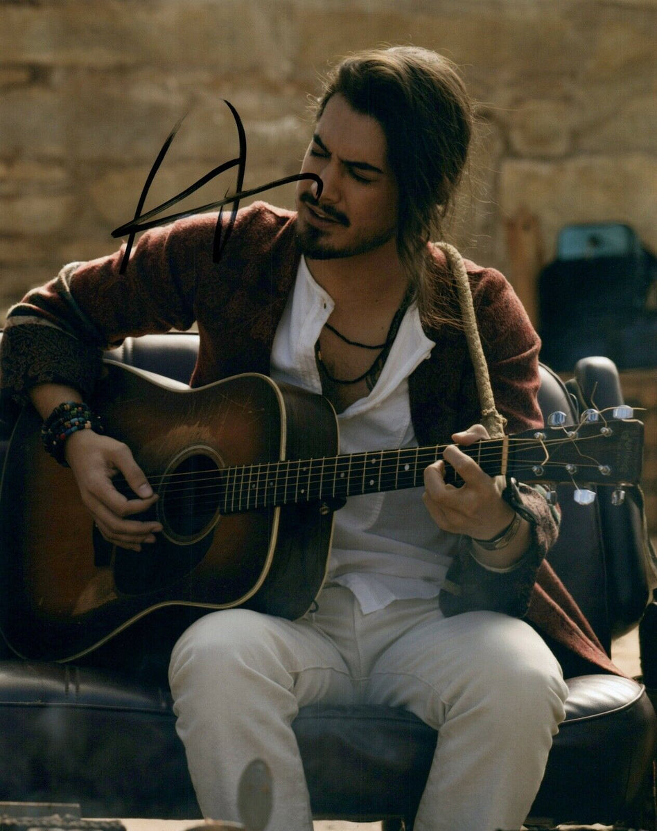 Avan Jogia Signed Autograph 8x10 Photo Tut Zombieland Victorious Actor ...