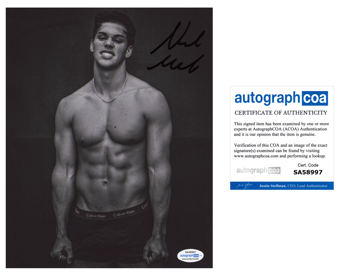 Noah Beck Signed Autograph 8x10 Photo Shirtless Calvin Klein Actor ACO ...